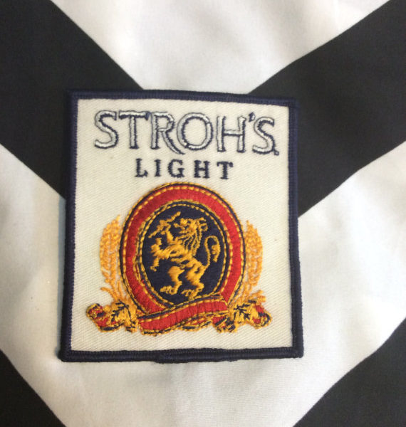 VINTAGE EMBROIDERED PATCH - STROH'S LIGHT BEER - LION EMBLEM DESIGN ...