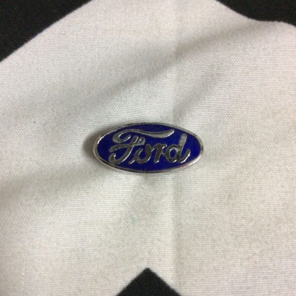 Ford Emblem Classic Pin | Boardwalk Vintage