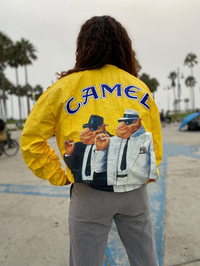 Joe Camel Thin Paper Jacket Windbreaker With Collar 2 Camels Smoking On ...